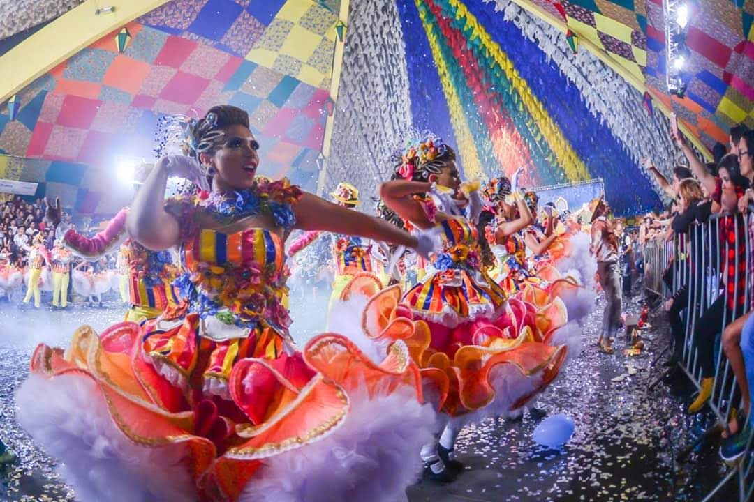 Dançando Quadrilha Junina pelos cantos do Nordeste